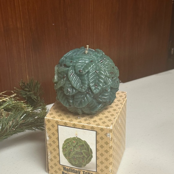 Vintage | Holiday | Rare Holiday Tree Round Candle | Poshmark